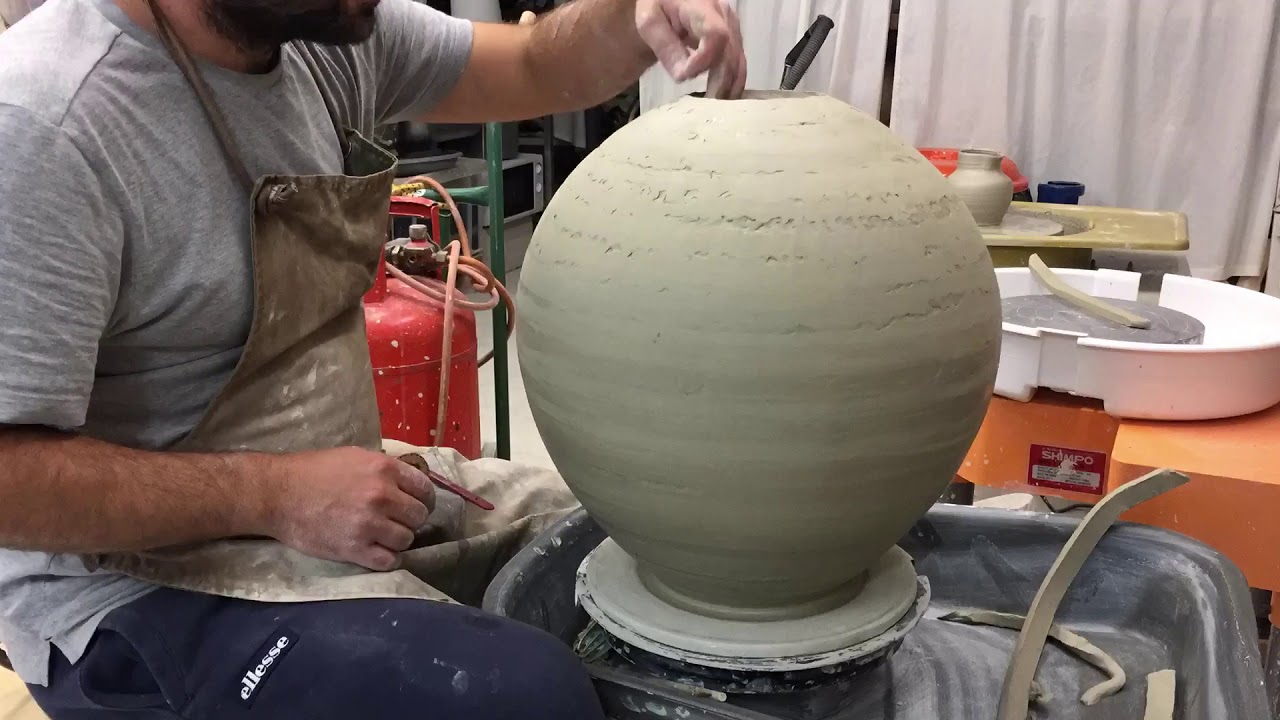 How to throw a MoonJar - carving a Moon Jar. - YouTube