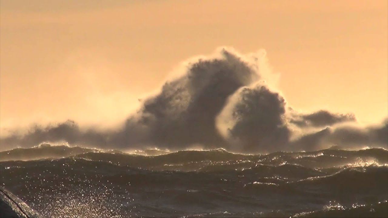 Aallot Utö - YouTube