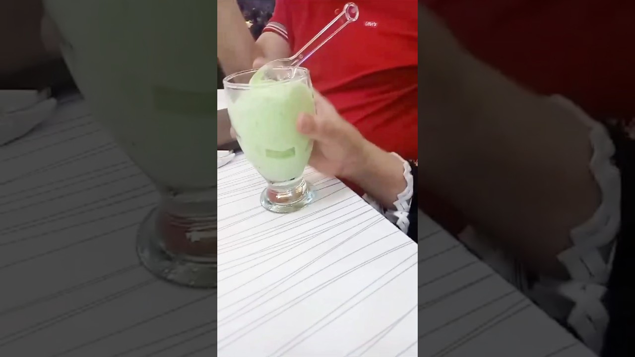 saver food at Lahore💕 ice-cream #love #saverfood#shortsyoutube - YouTube