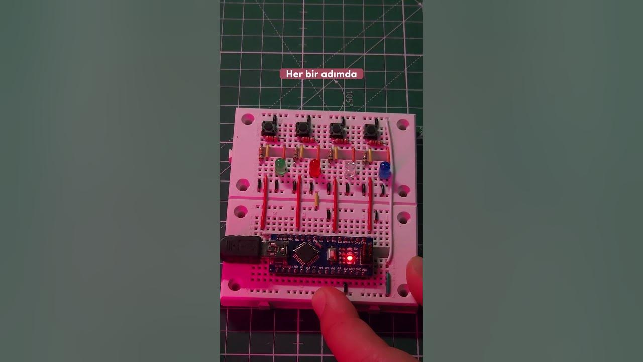 Simon hafıza oyununu hatırlıyor musun? 🤗 Do you remember the Simon ...