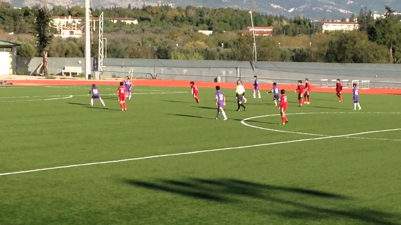 ολυμπιακος νεων λιοσιων-αο κηφισου:3-1 παμπαιδες 8-12-2013 - YouTube