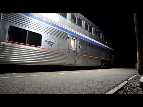 9-20 4K -Amtrak California Zephyr #6 Lands just short of the doors on the platform. Walk anyone ...