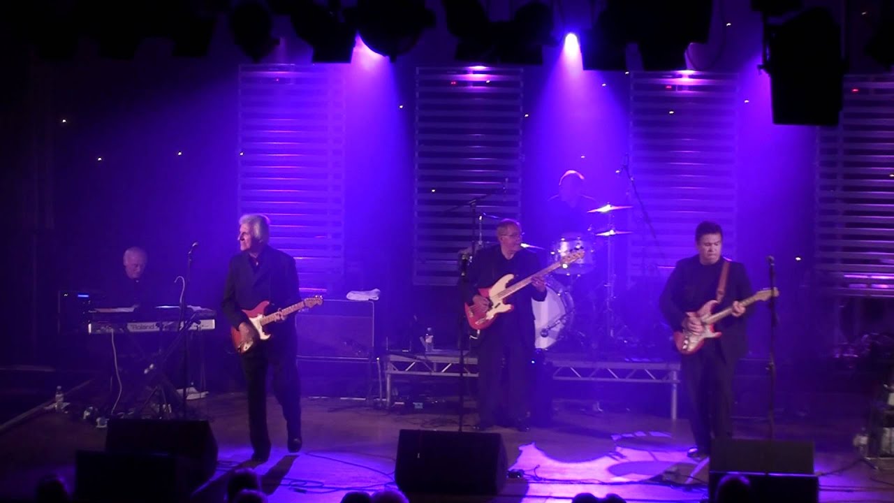 14 Ghost Riders in the Sky. Bruce Welch's Shadows - YouTube