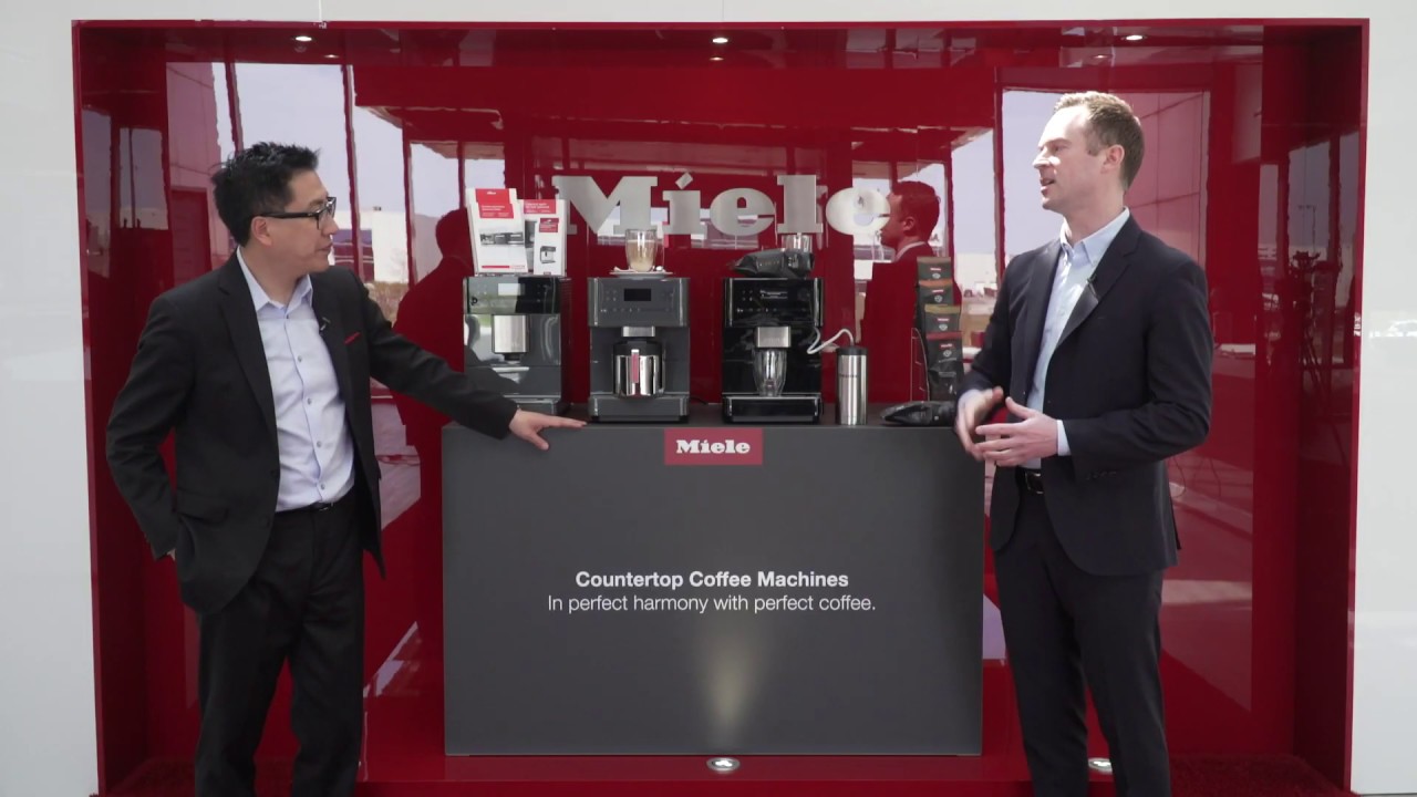 The Perfect Latte Macchiato with the CM6150 Countertop Coffee System ...