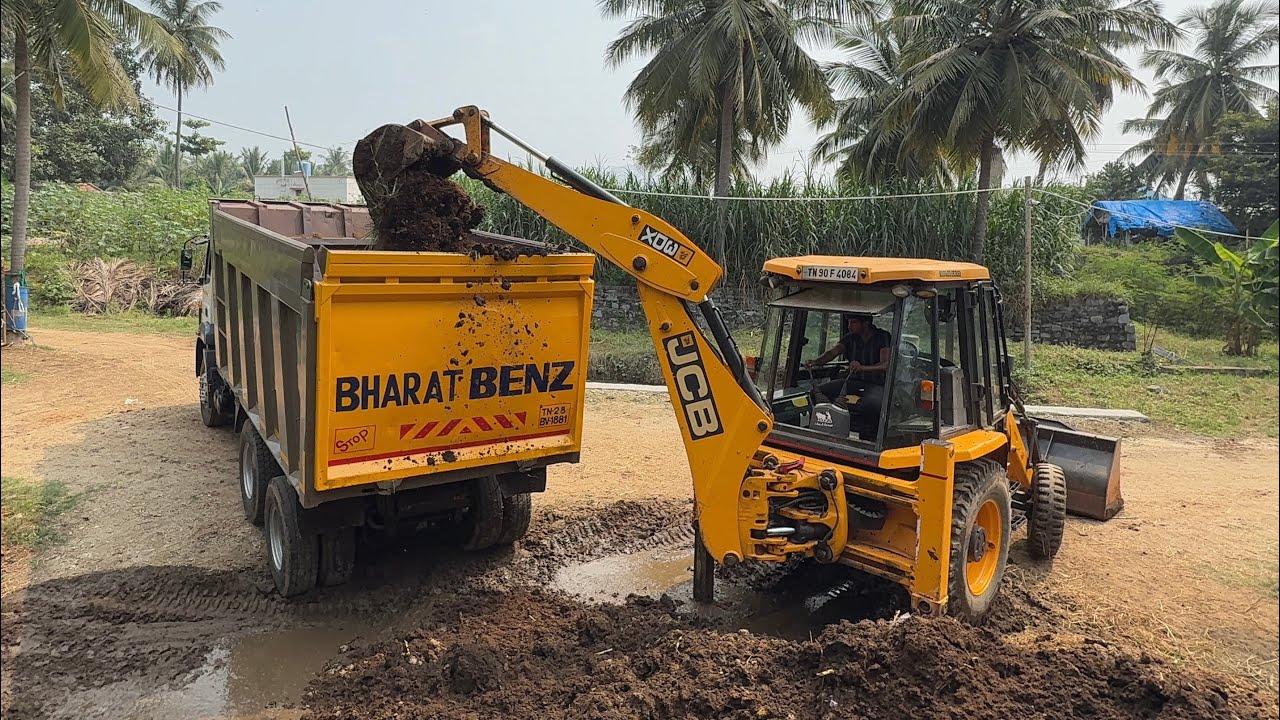 JCB 3DX Loading Cow Dung in Bharat Benz Tipper truck 6 Unit | kamadhenu ...