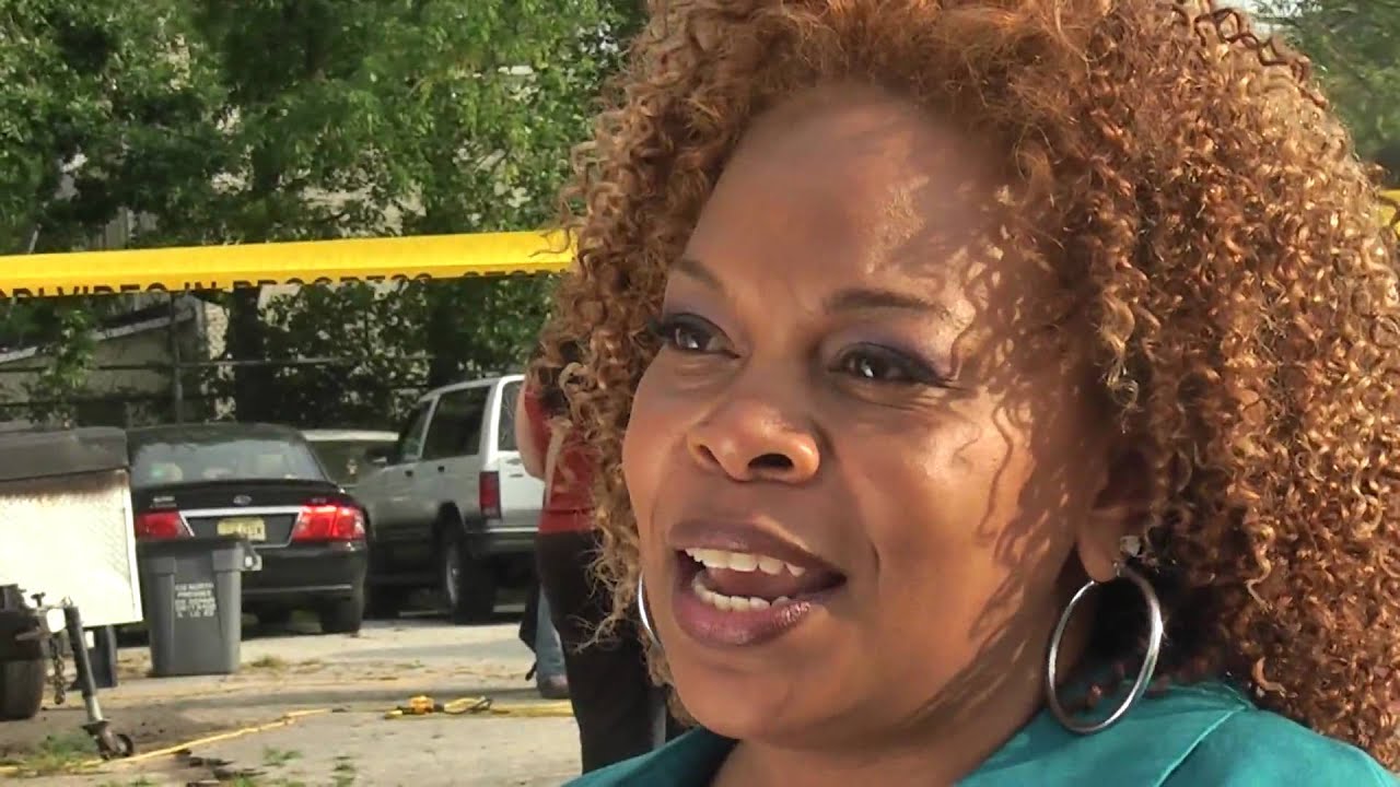 Behind the scene of THE HOUSE OF MALIK w/Mayor Dana Redd - YouTube