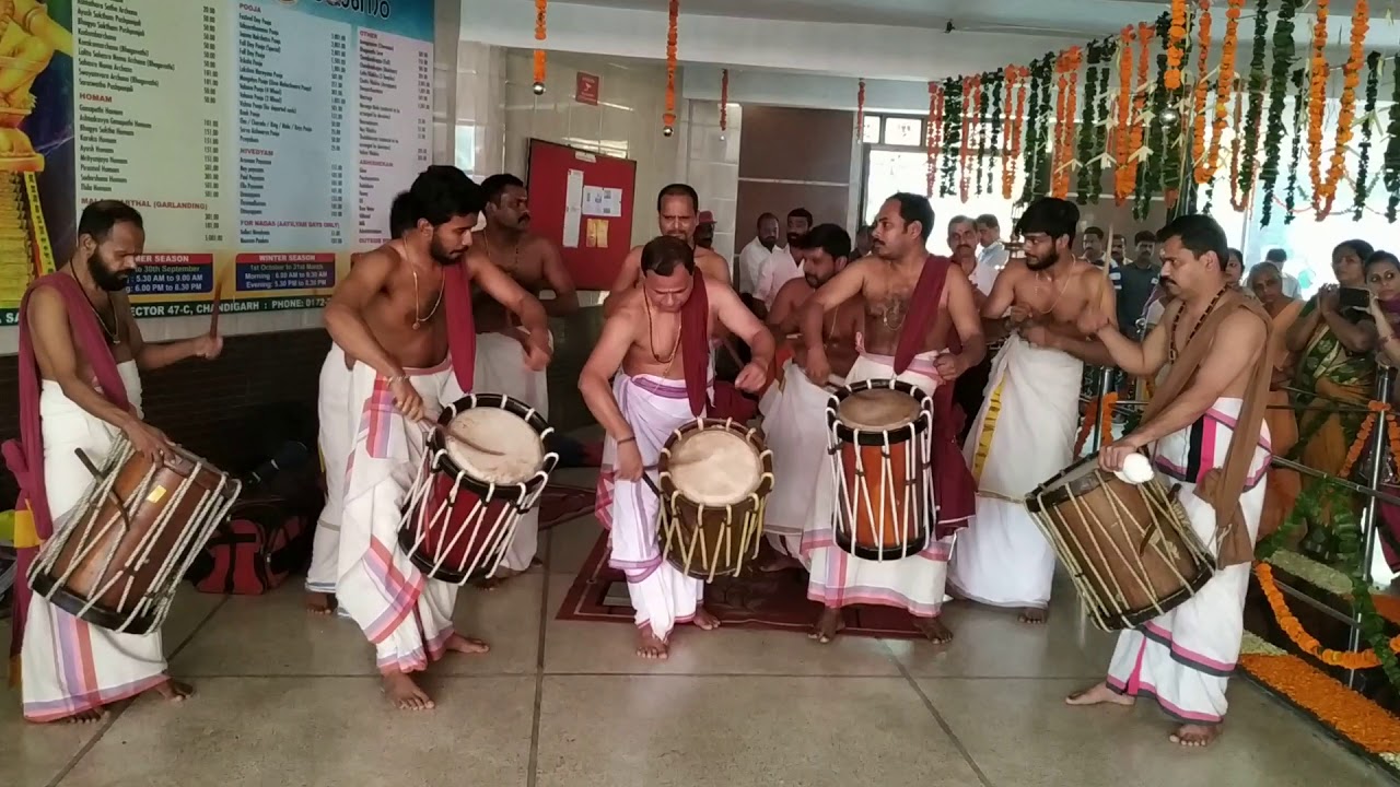 Playing Chanda by Delhi Panch Vadya Team - YouTube