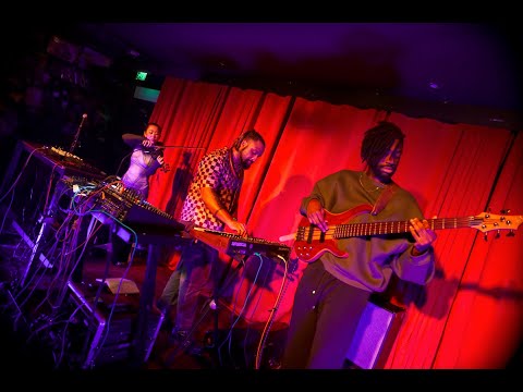 Neue Grafik – Rachael Pt. 2 (Live at Jazz Refreshed | 91 Living Room)