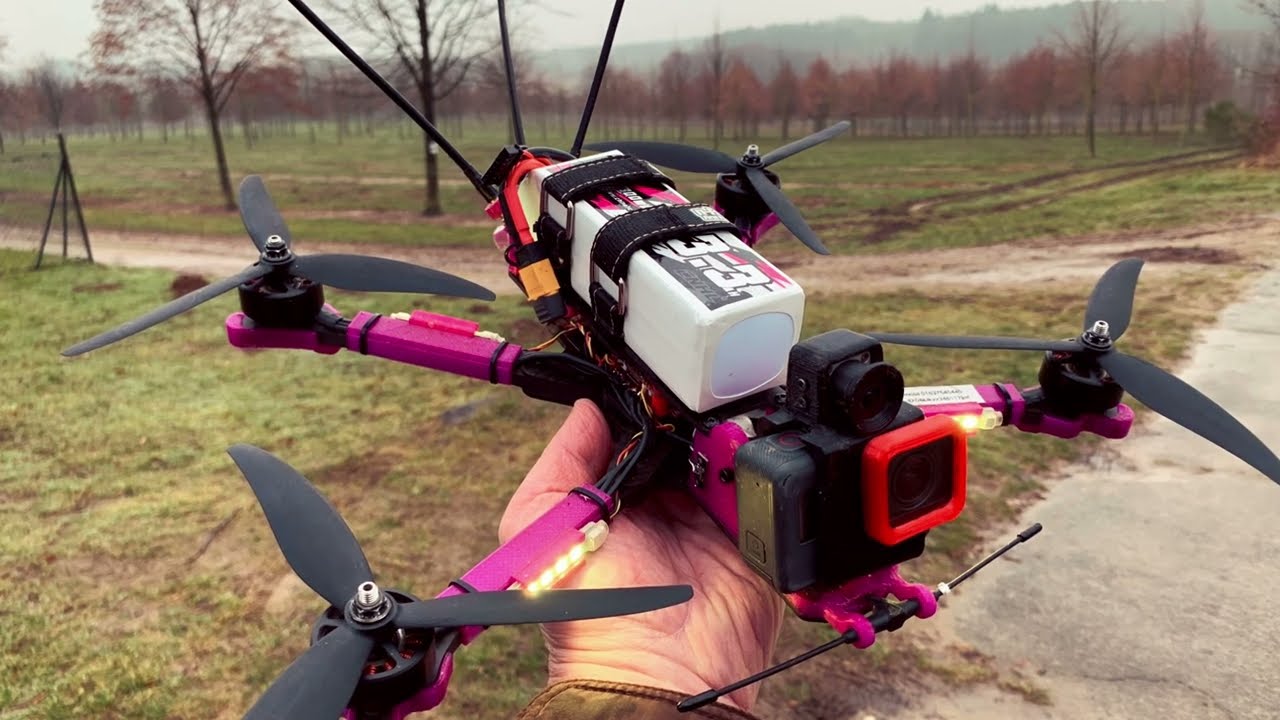 Betaflight 4.3 RC2 on copter FR7, Gemfan 7035 Props Carbon Nylon - YouTube