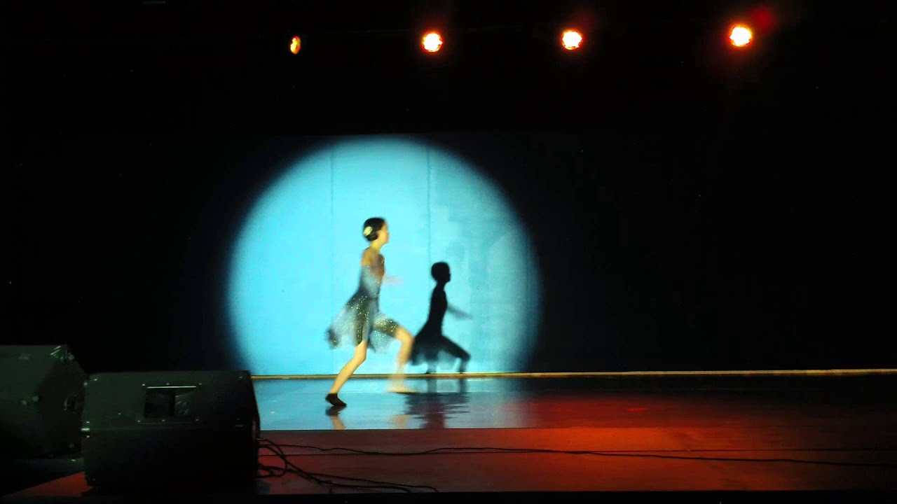 Billinghurst's Got Talent 2013 Brylee G Dance - YouTube