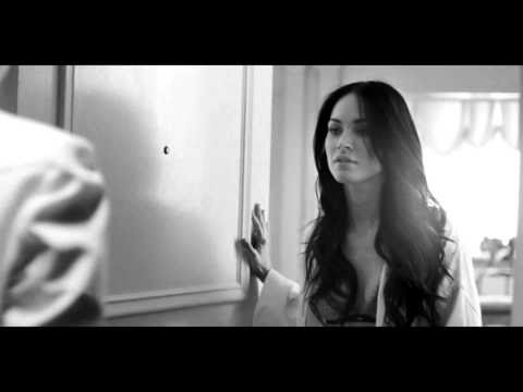 See Megan Fox in The Tip (teaser from the video)