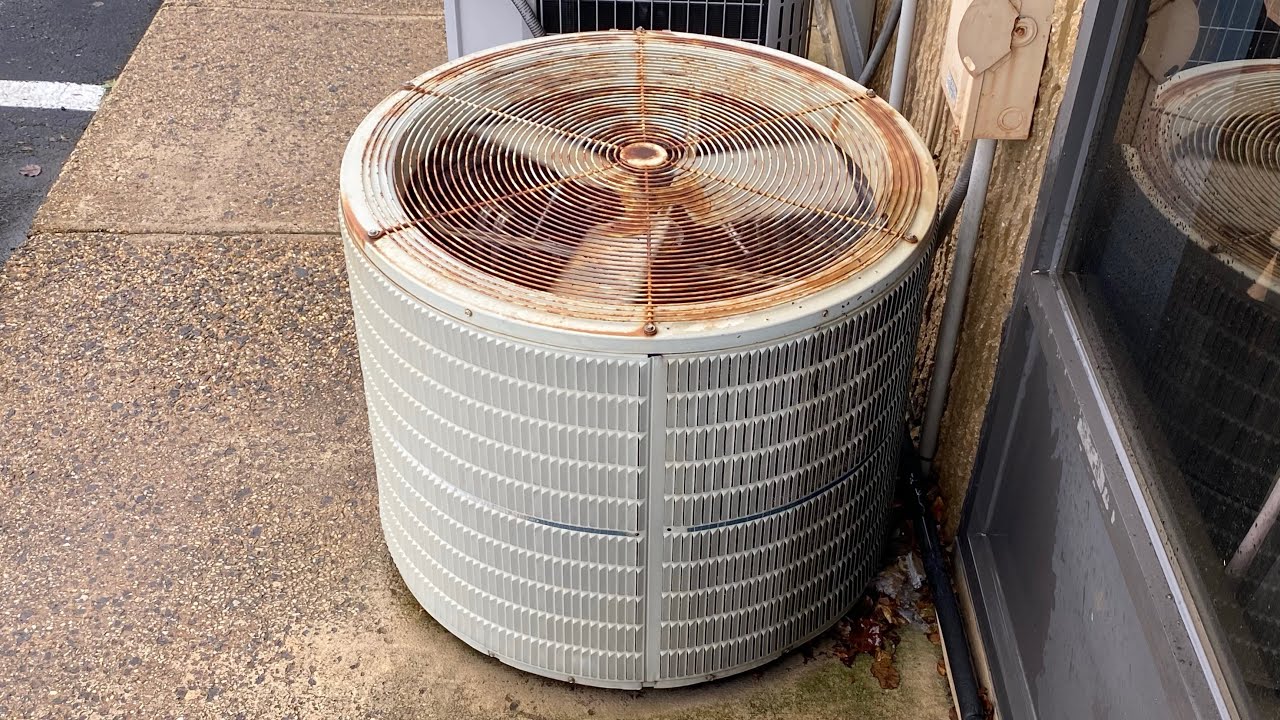 1987 Carrier Round One (38EH) Air Conditioner - Startup & Run - YouTube