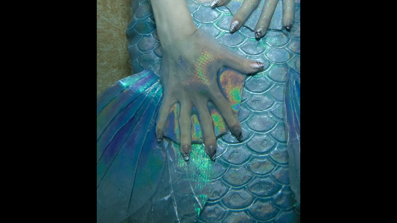 My hands webbed accessory Mermaid - YouTube
