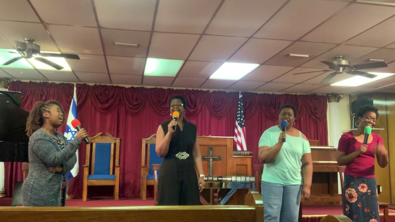 MPIC Praise Team singing: "Great is the Lord" (Acapella) - YouTube
