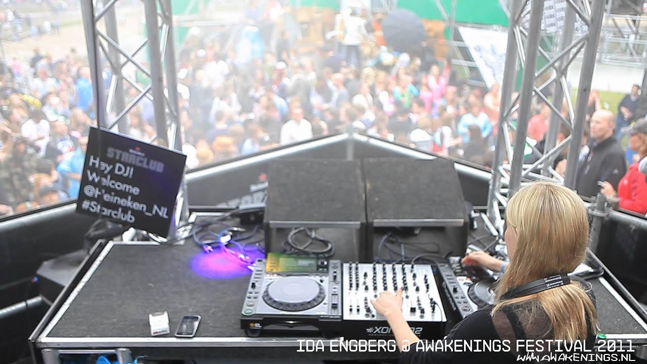 Ida Engberg @ Awakenings Festival 2011 - YouTube
