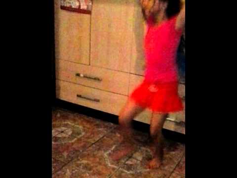 Minha sobrinha dança como ninguém!!!!