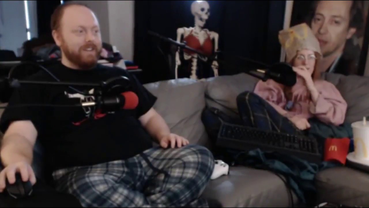 Pat and Paige Have a Wonderful Relationship - YouTube