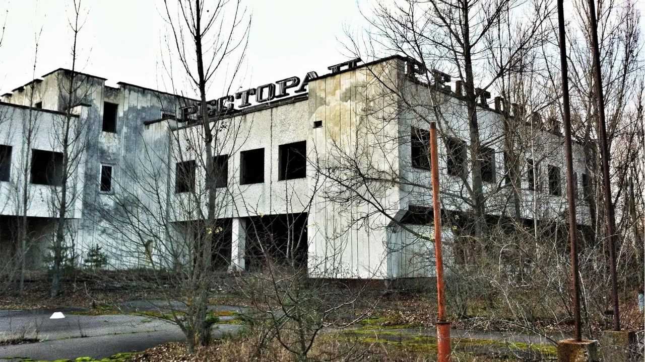Ghost Towns - 1: Chernobyl (Pripyat) - YouTube