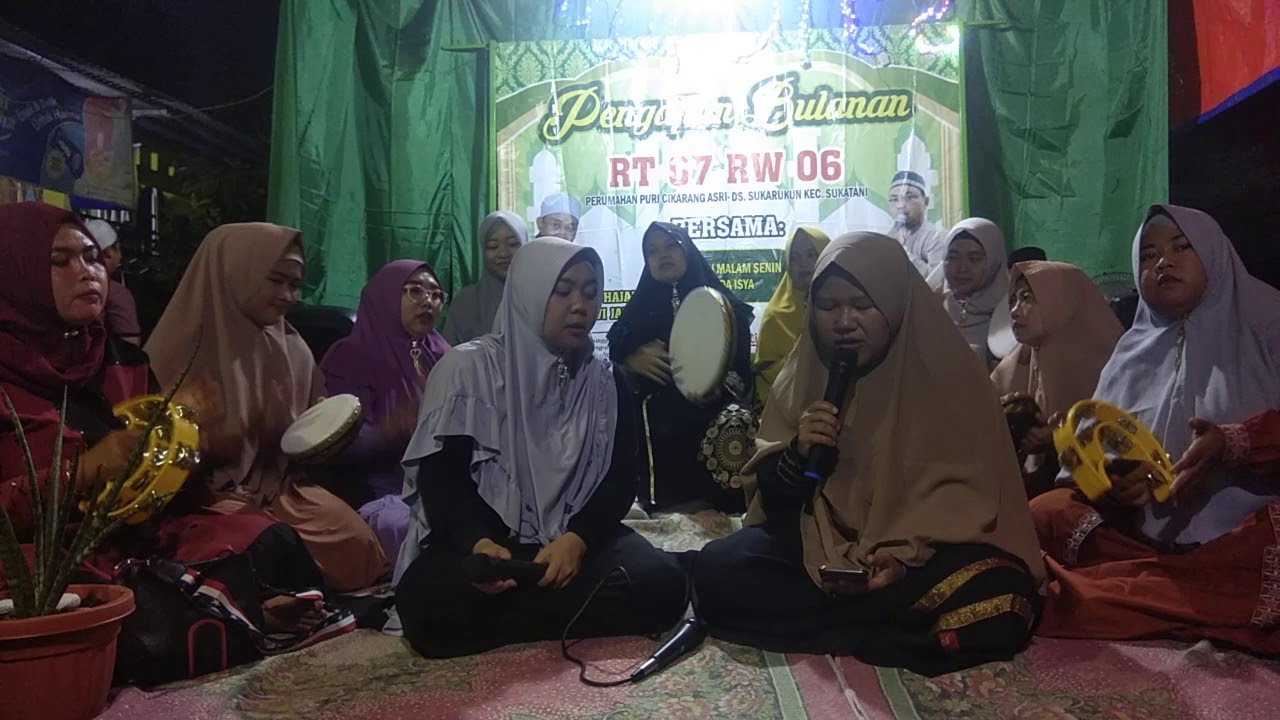 kosidah al husna rt7 pca - YouTube