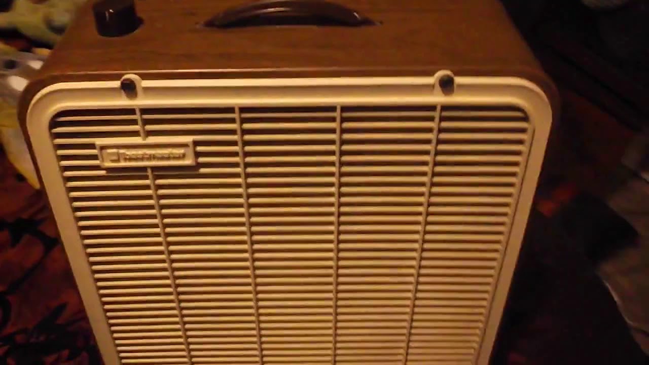 Vintage Toastmaster Box Fan - YouTube
