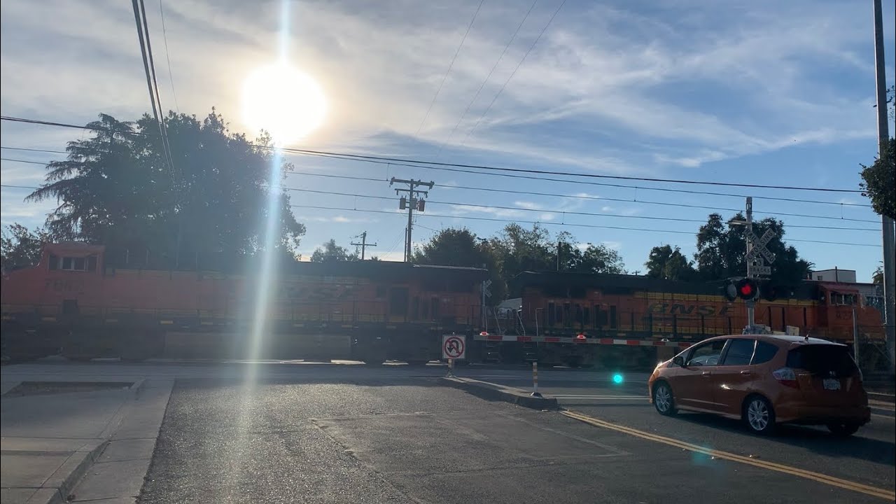 BNSF 4274 Manifest Train South, Light Rail - V Street Railroad Crossing ...