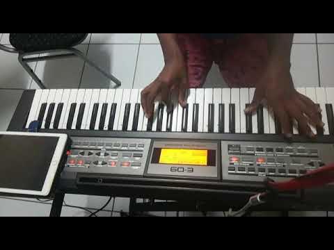 another fretless from Roland e09 settings are on the way - YouTube