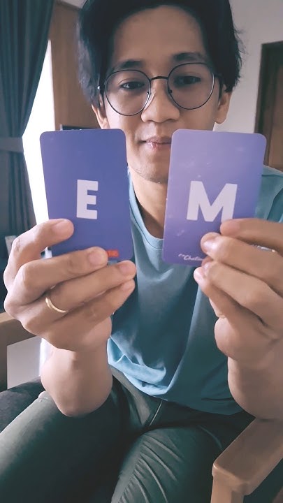 Udah gacha photo card jkt48 di Chatime bosq?? 🤣💕 #satyafita #photocard #jkt48 #jkt48newera # ...