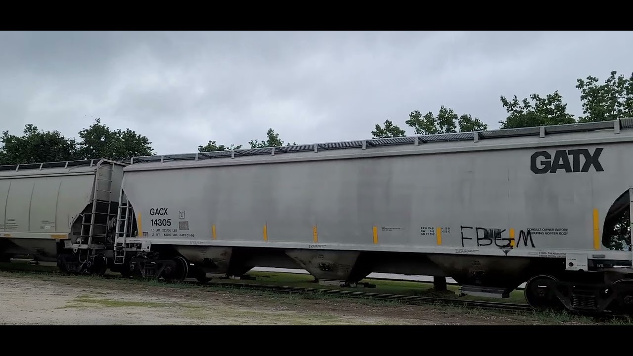 Railfanning local our L&C Engines, Old and New #modelrailroad #train # ...