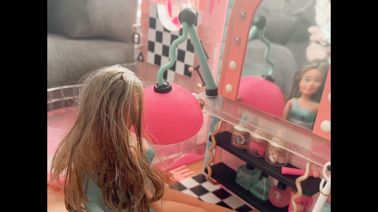 LOL Surprise! OMG! Salon & Spa | Play With Barbie Dolls| Waterfall ...