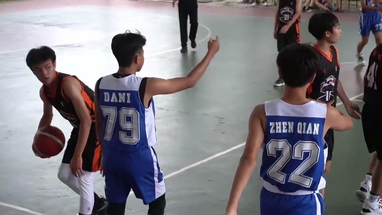 SMKKK vs BU2 B (TOTO 2022) - YouTube