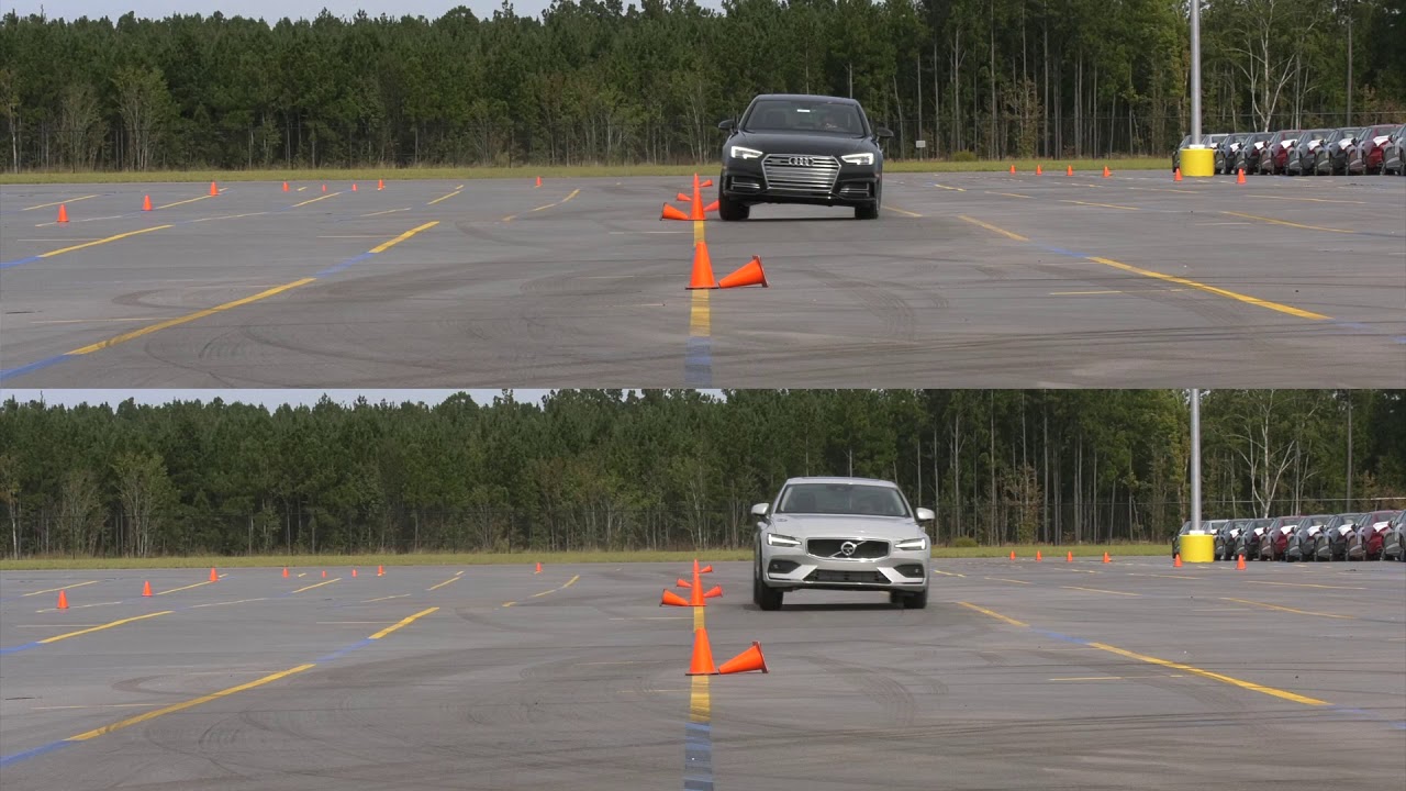 SLALOM 2019 Audi A4 vs 2019 Volvo S60 Cone course - YouTube