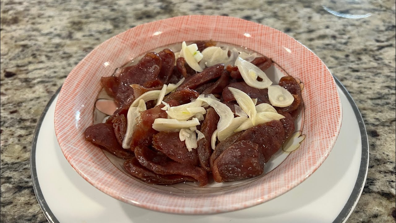 Chinese sausage 😊 easy way to cook Chinese sausage at home - YouTube