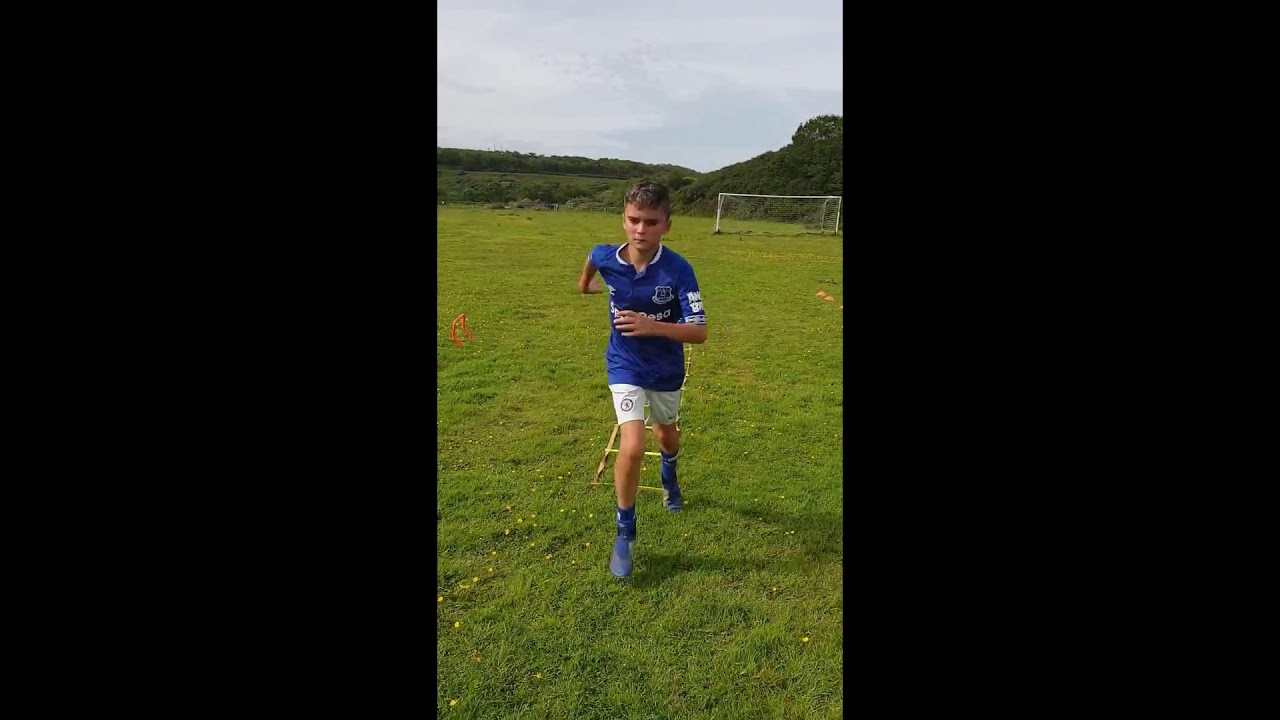 Bryan Matos Bitencourt U11 Pre season 2019 - YouTube