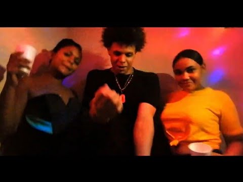 Ruso K47 - Extranjeras (Video Official) Directby.Levelfilms