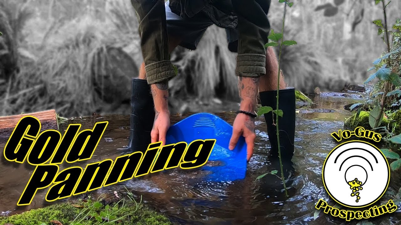 Crevicing & Gold Panning - YouTube