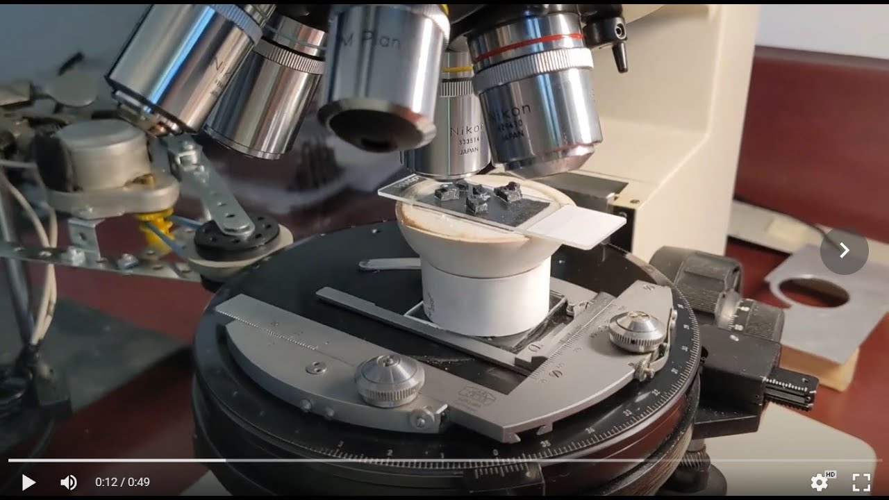 Motorized Rotating Universal Stage for Reflected Light DIC - YouTube