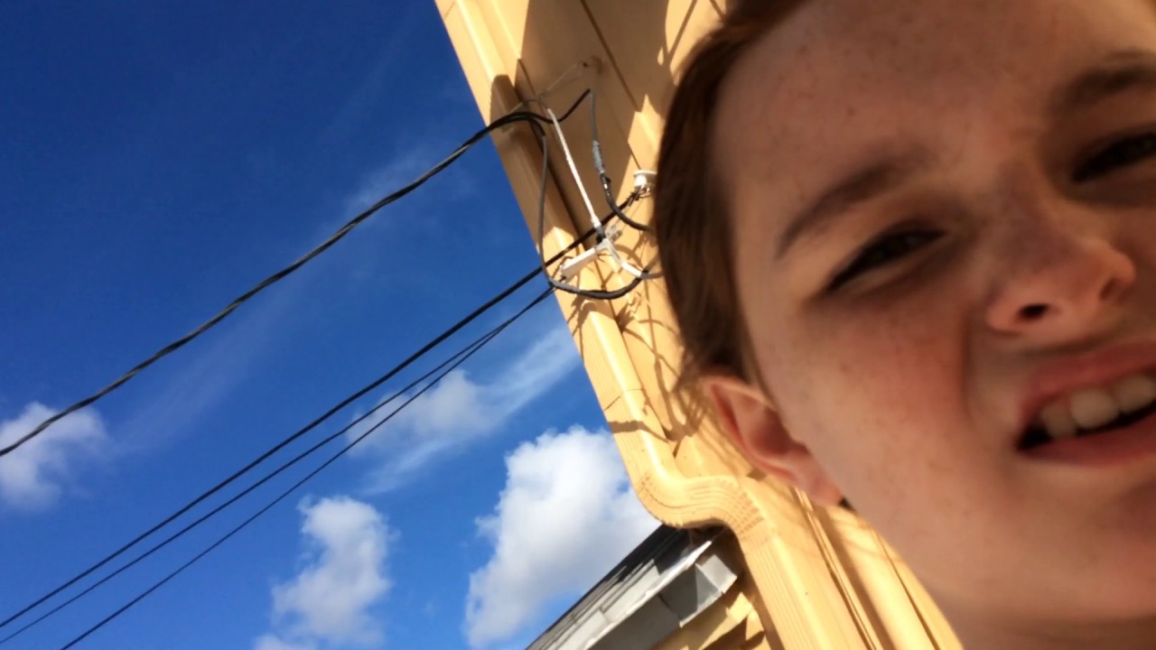 The crazy lady running around and saying everyone is suspicious - YouTube