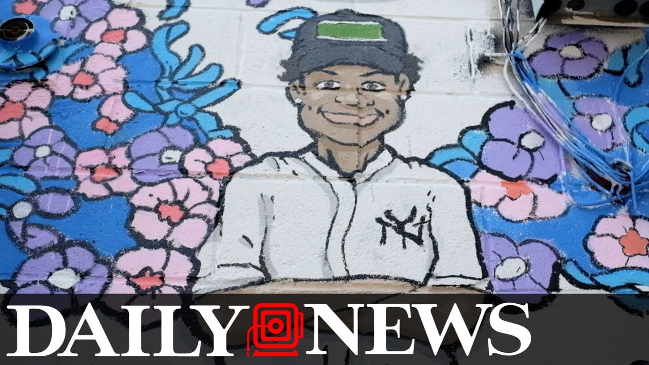 Mural artist paints tribute to Lesandro (Junior) Guzman-Feliz - YouTube