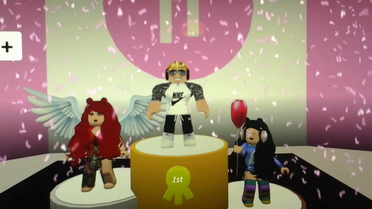 Fashion famous roblox - YouTube