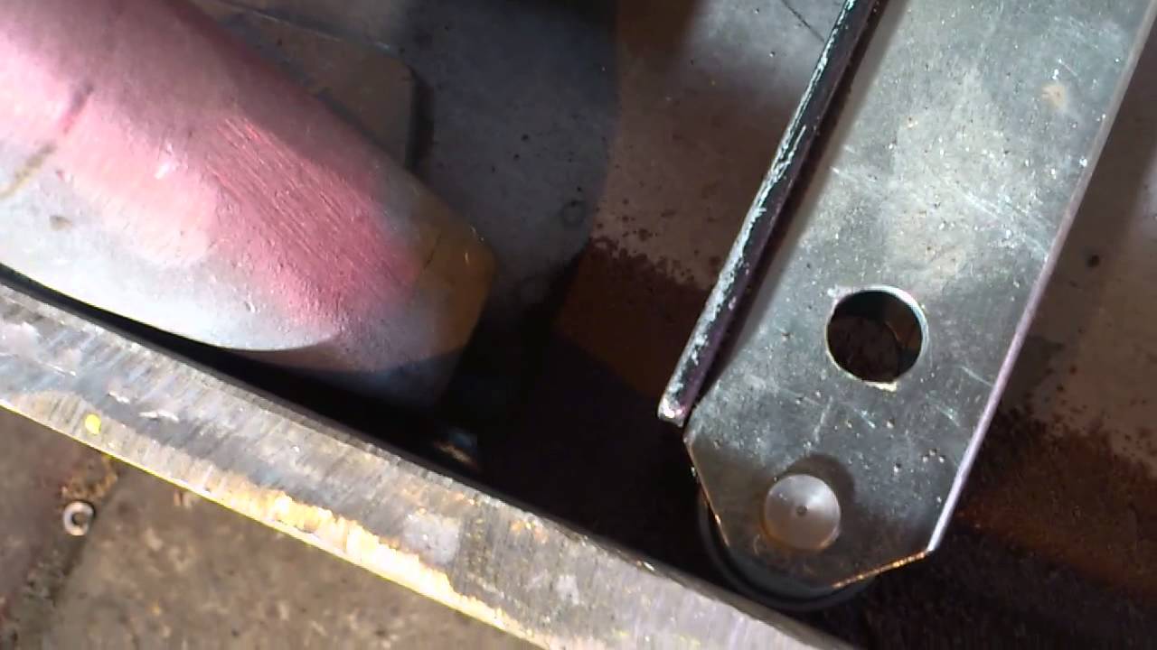 ESAB PEH Flux Recovery on A6 Sub Arc Welding Tractor - YouTube