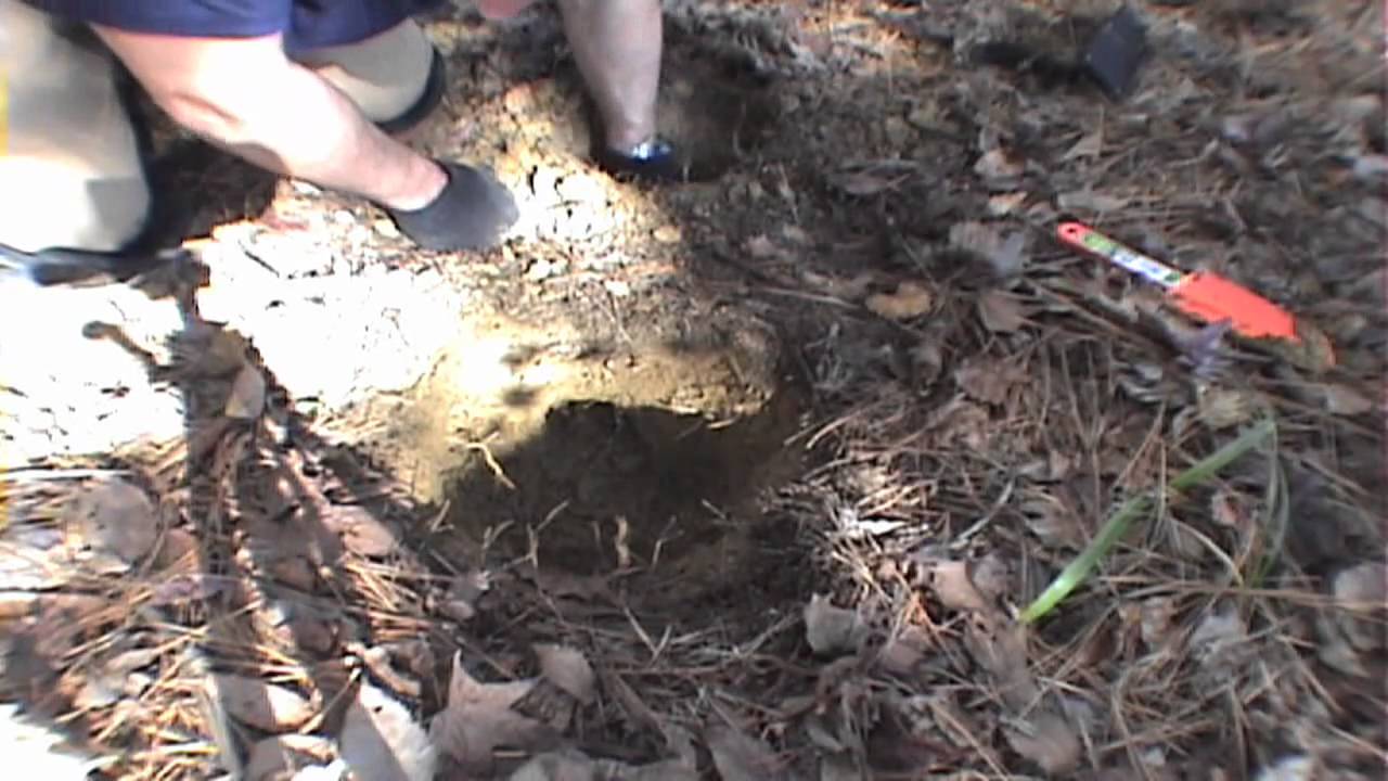 Building a Dakota Fire Hole, part II - YouTube