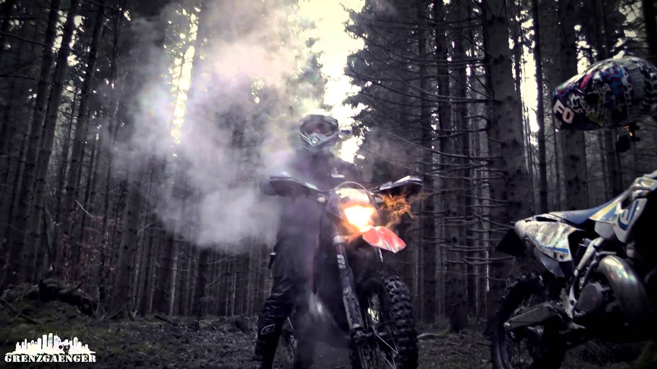 Let's get dirty | Husqvarna TE300 | KTM EXE 125 - YouTube