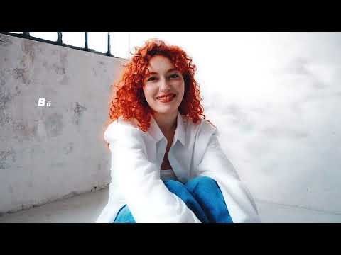 Meryem Cantekin - Uzak Kalalım (Official Lyric Video)
