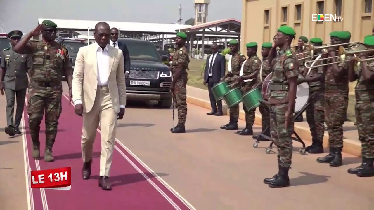 Visite du Président Patrice TALON à la caserne de Dessa à Allada - YouTube