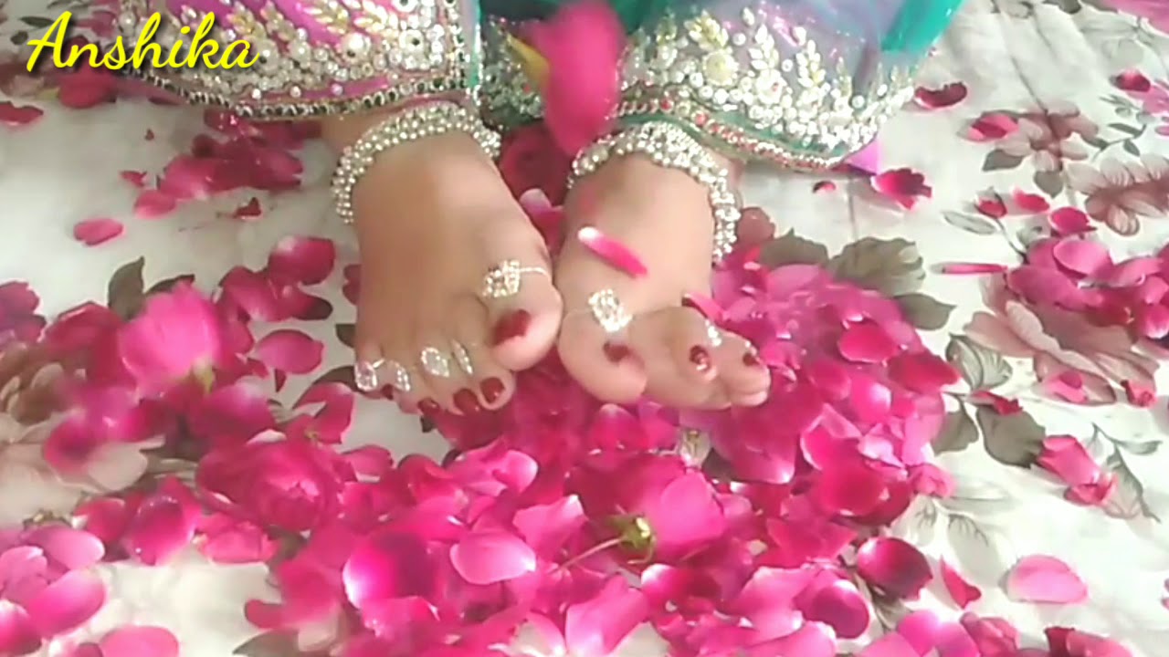 Beautiful Maroon nail paint || unique toe rings || - YouTube