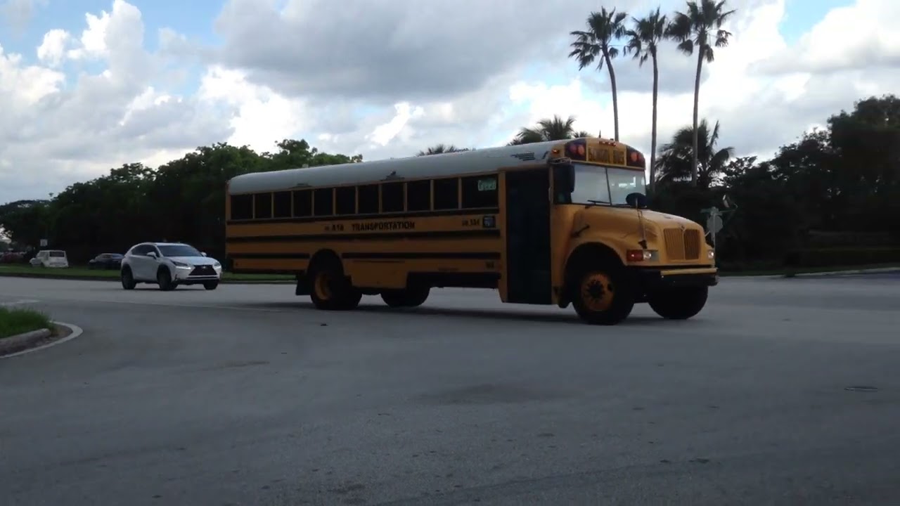 A1A Transportation School Bus, Green Route 9923, NW 160th Ave, Passing ...