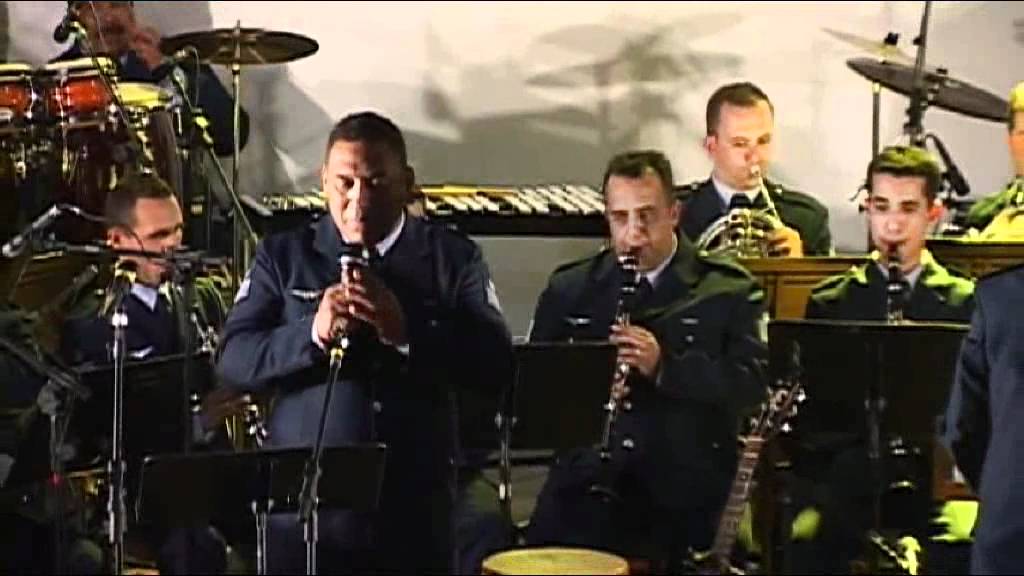 What a Wonderful World-Força Aérea Brasileira-Banda Cindacta 2 - YouTube