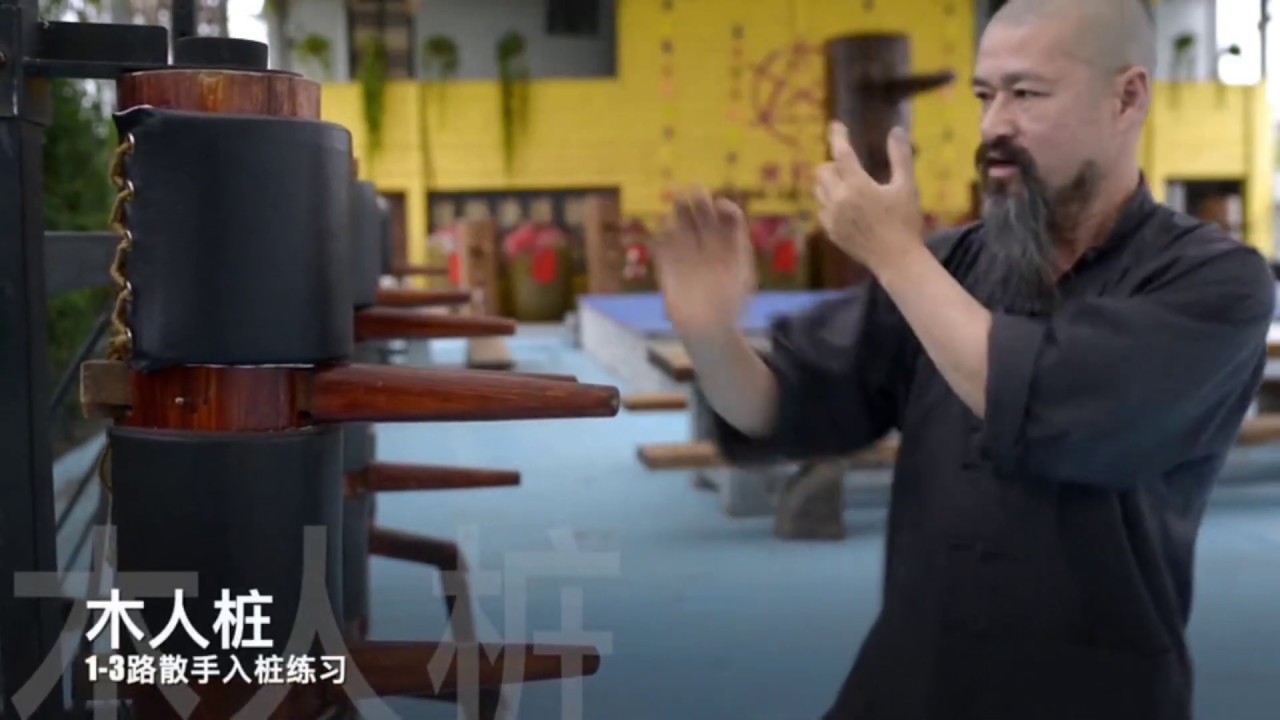 Mai gei wong wing chun / master Wong nim yi in action - YouTube