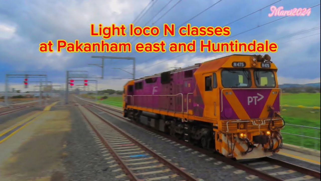 Light loco N classes at Pakenham East and Huntindale - YouTube