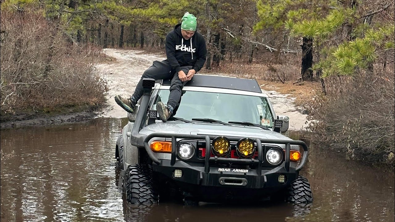 Mudding in state forest - YouTube
